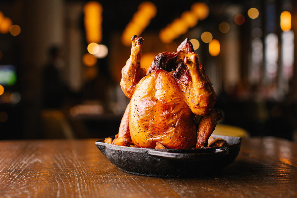 Chicago Riverwalk Restaurants: The Ultimate Guide - American Eats