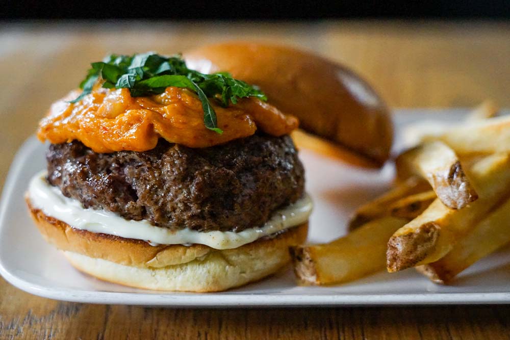 8 of the Tastiest Places to get Burgers in Philadelphia - American Eats