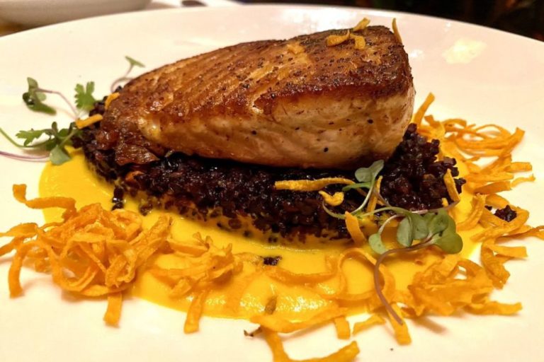 Chicago's Most Delicious Lake View Restaurants - American Eats