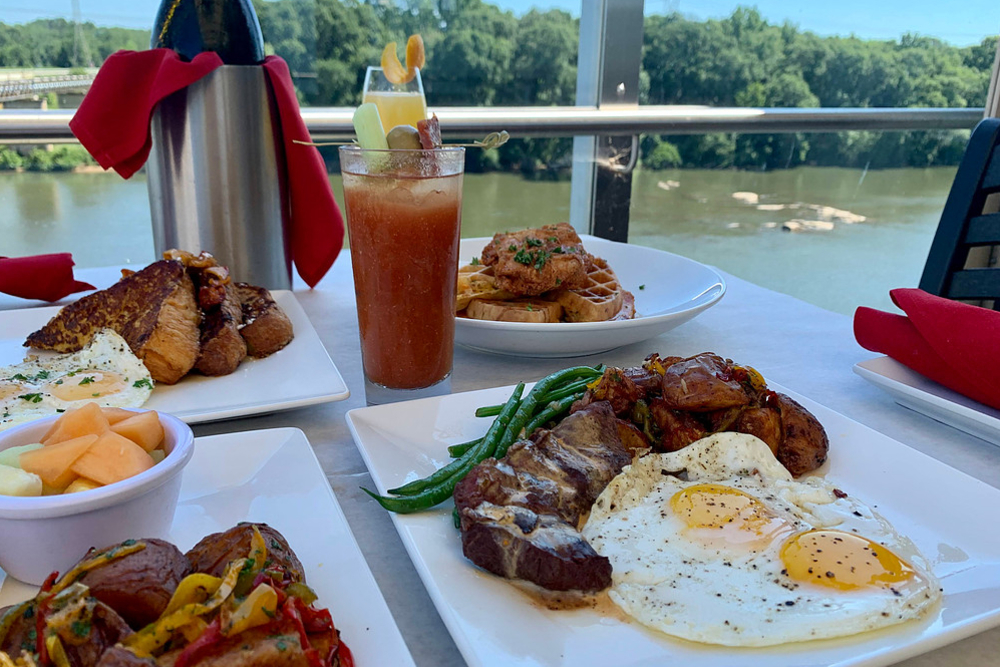 10 Scenic Rooftop Restaurants in Charlotte - American Eats