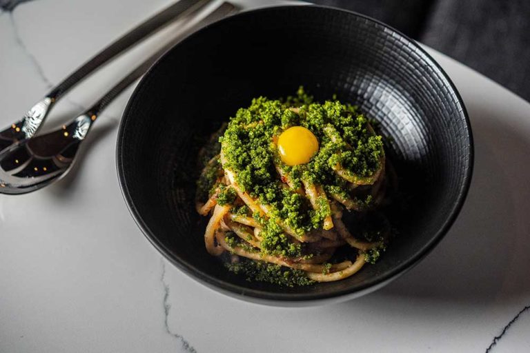 15 Absolutely Delicious Seafood Restaurants in DC - American Eats