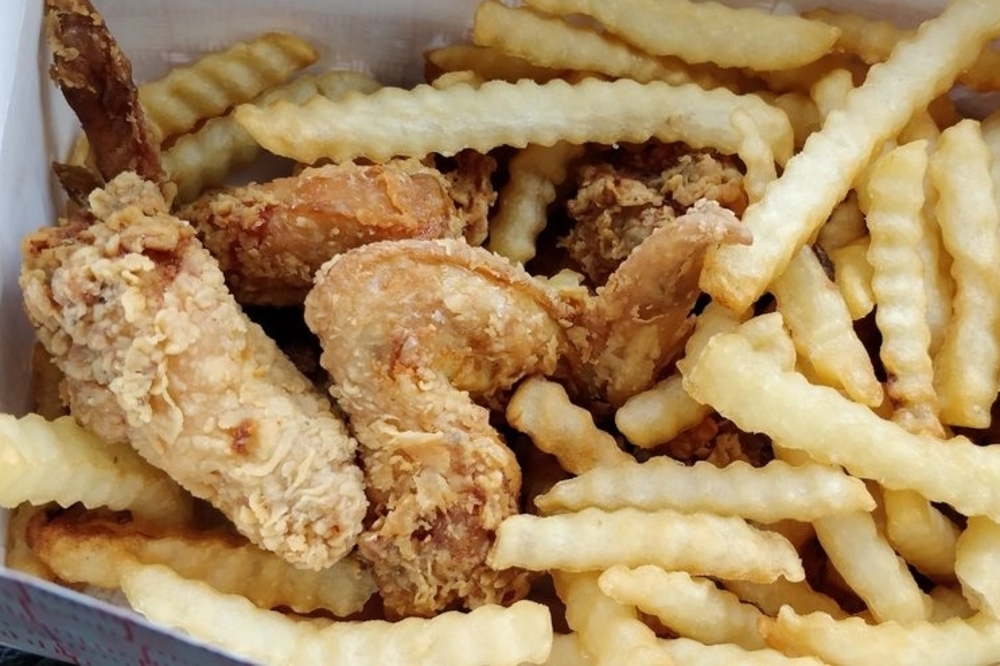 Where to Eat Near Northwestern University - American Eats