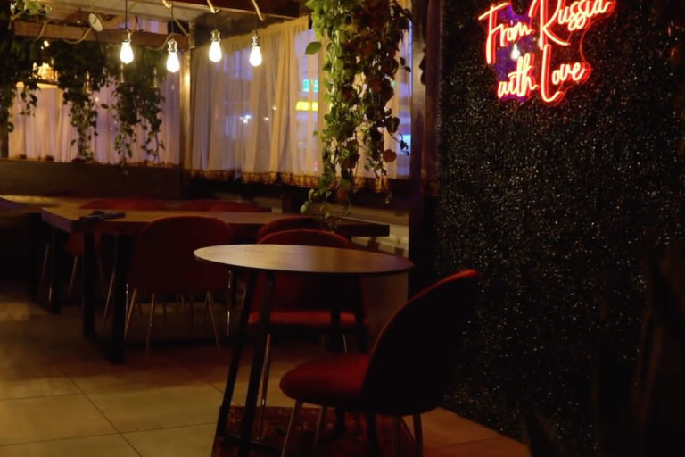 8 Restaurants Perfect for Girl's Night Out in Tampa, FL - American Eats