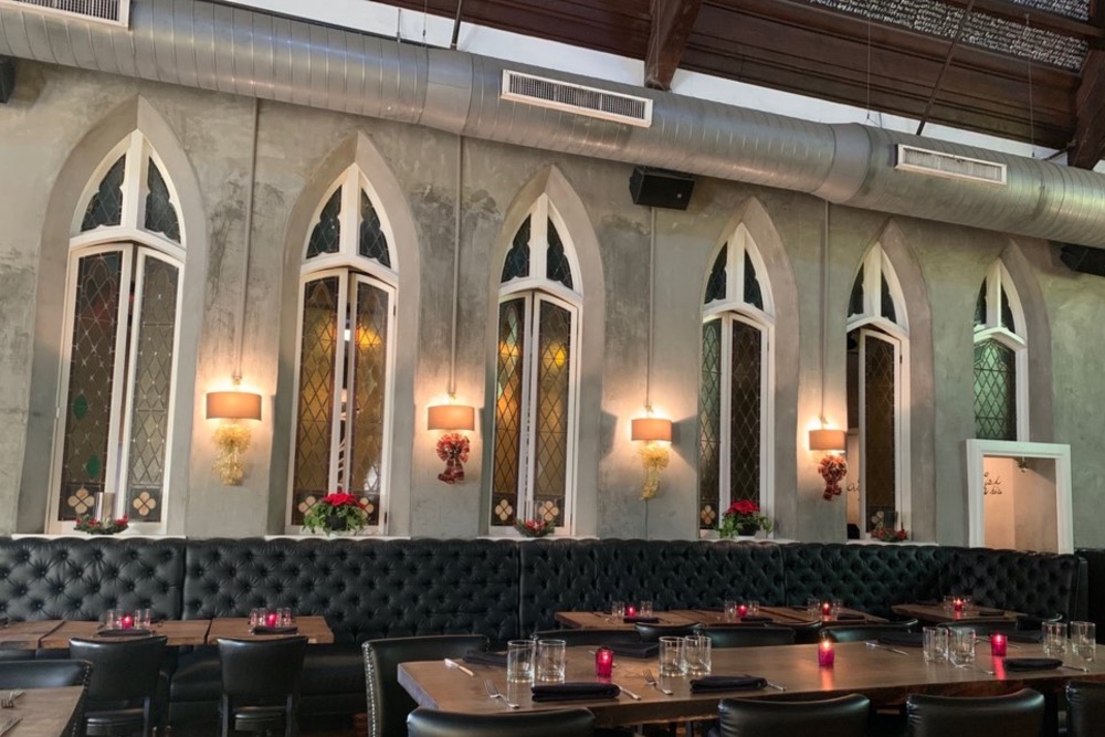 Where to Celebrate Your Birthday in Charleston, SC - American Eats