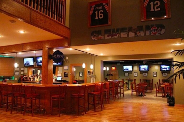 13 Best Sports Bars in Cleveland - American Eats