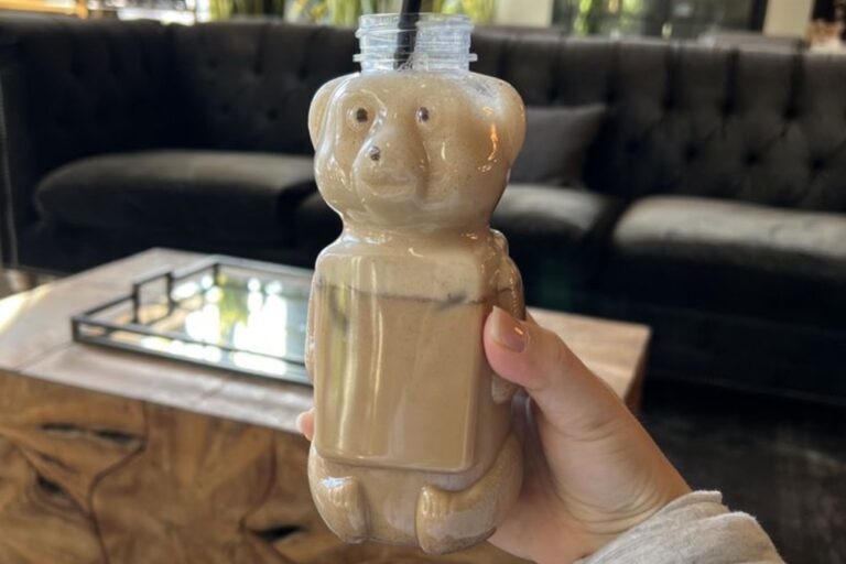 THC-infused and Weed-Friendly Bars and Restaurants in Chicago ...