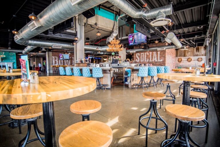 The 10 Best Rooftop Restaurants & Bars in Cleveland, OH - American Eats