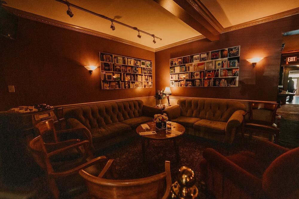 11 Girls' Night Out Spots in Cleveland, OH - American Eats