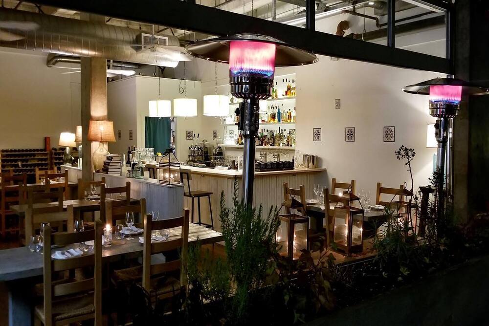 The Coziest Restaurants in Seattle, WA - American Eats