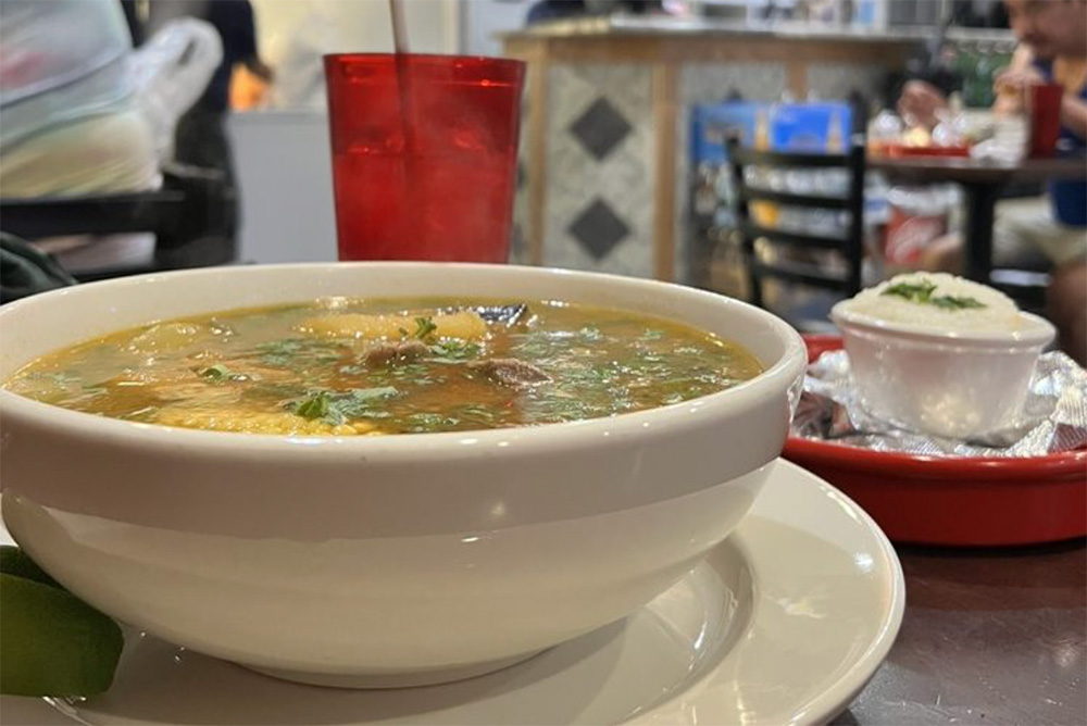 10 Family Friendly Restaurants in DC - American Eats
