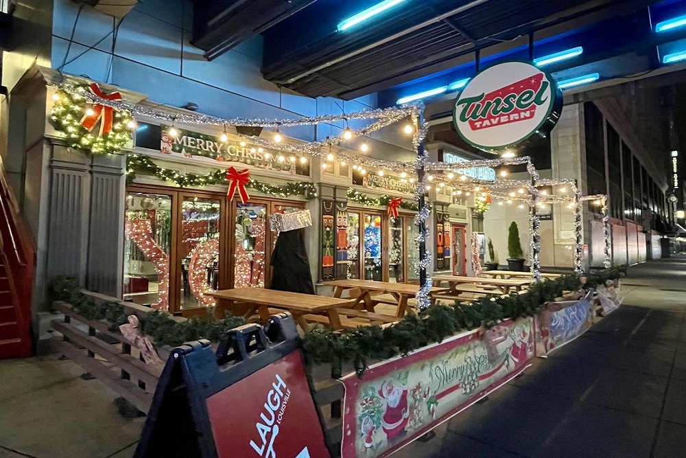 Best Christmas Bars/Pop-Ups in Louisville, KY - American Eats